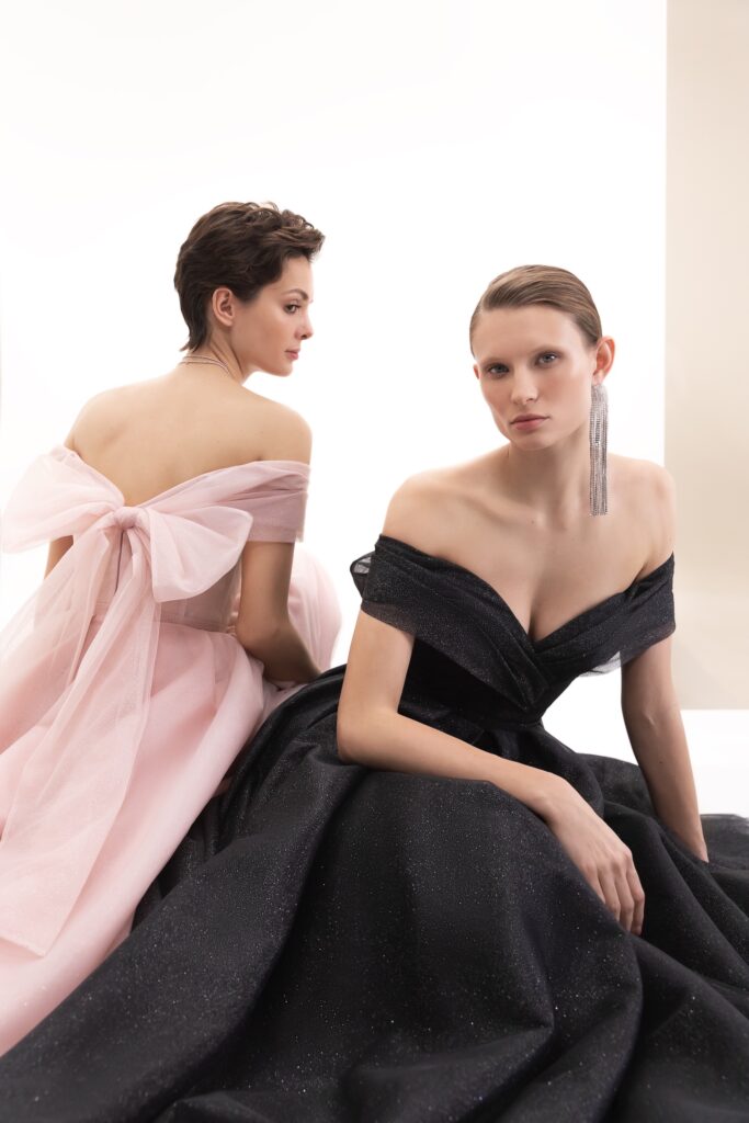 Floor length evening dress «22129» with bow | WONA LA