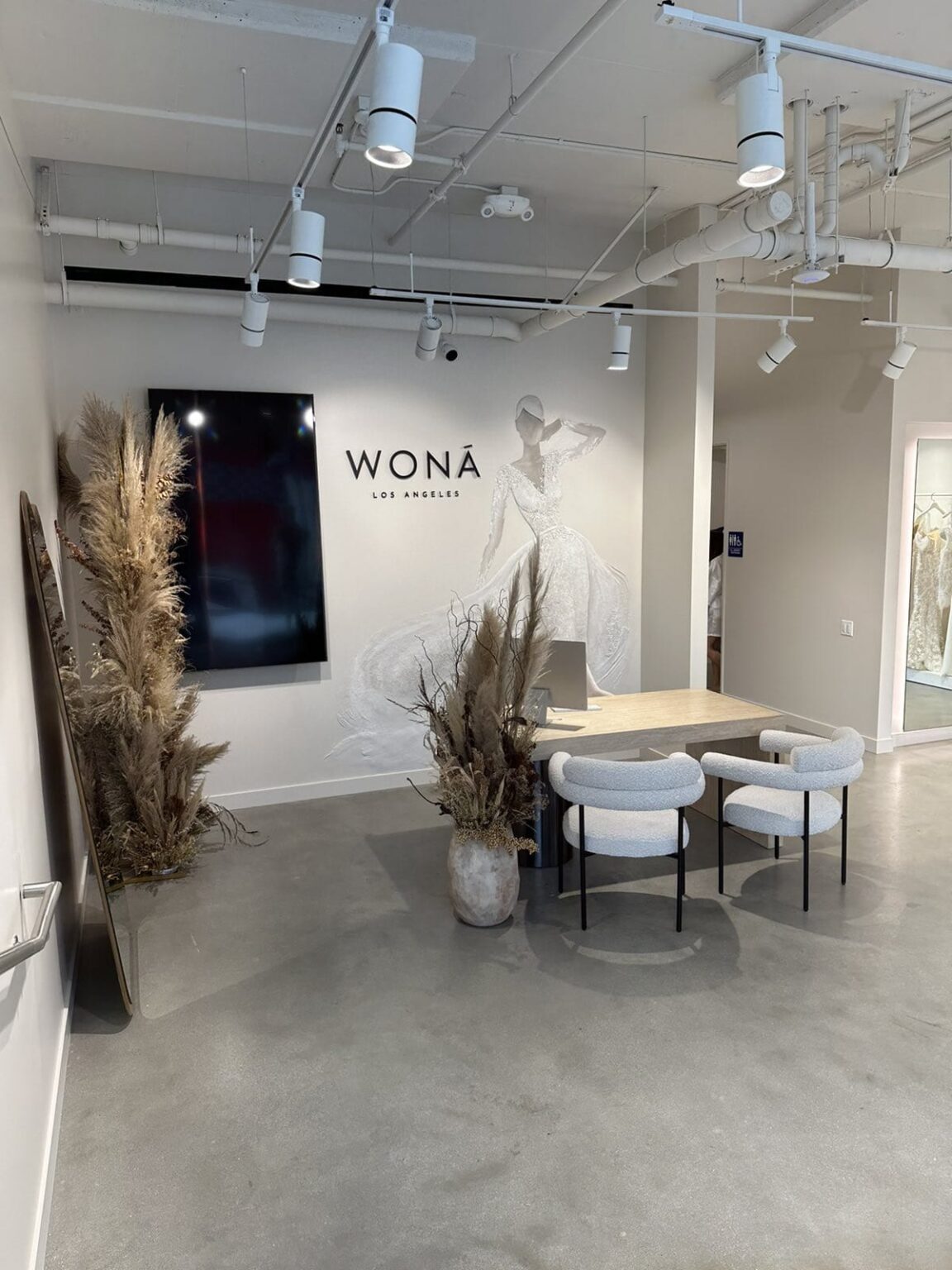 Information about us | WONA LA