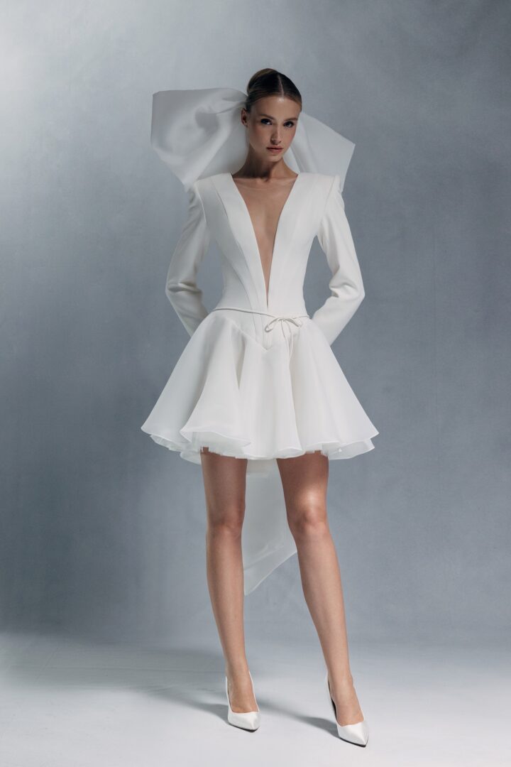 Closed wedding dress «Monet» with belt | WONA LA