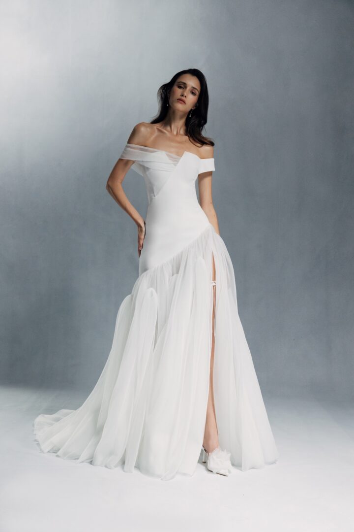 Low back wedding dress «Saffron» with slit | WONA LA