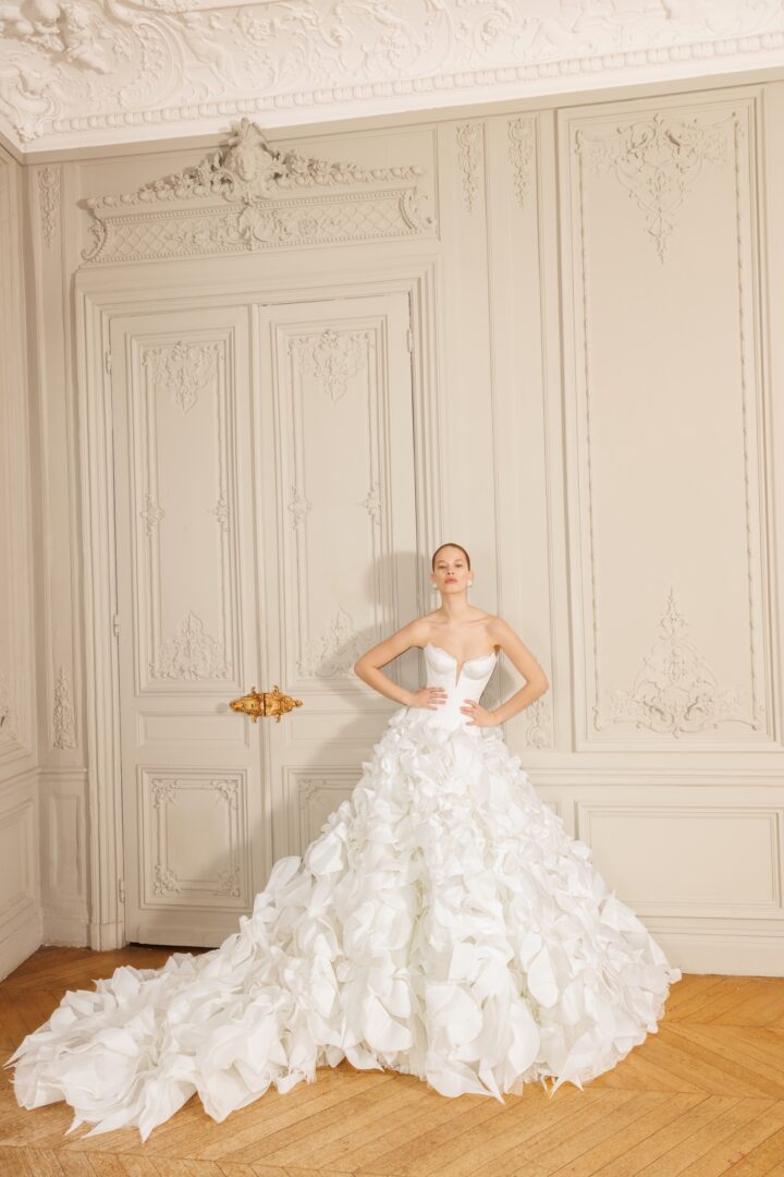 Lacing wedding dress «Bjork» with corset | WONA LA