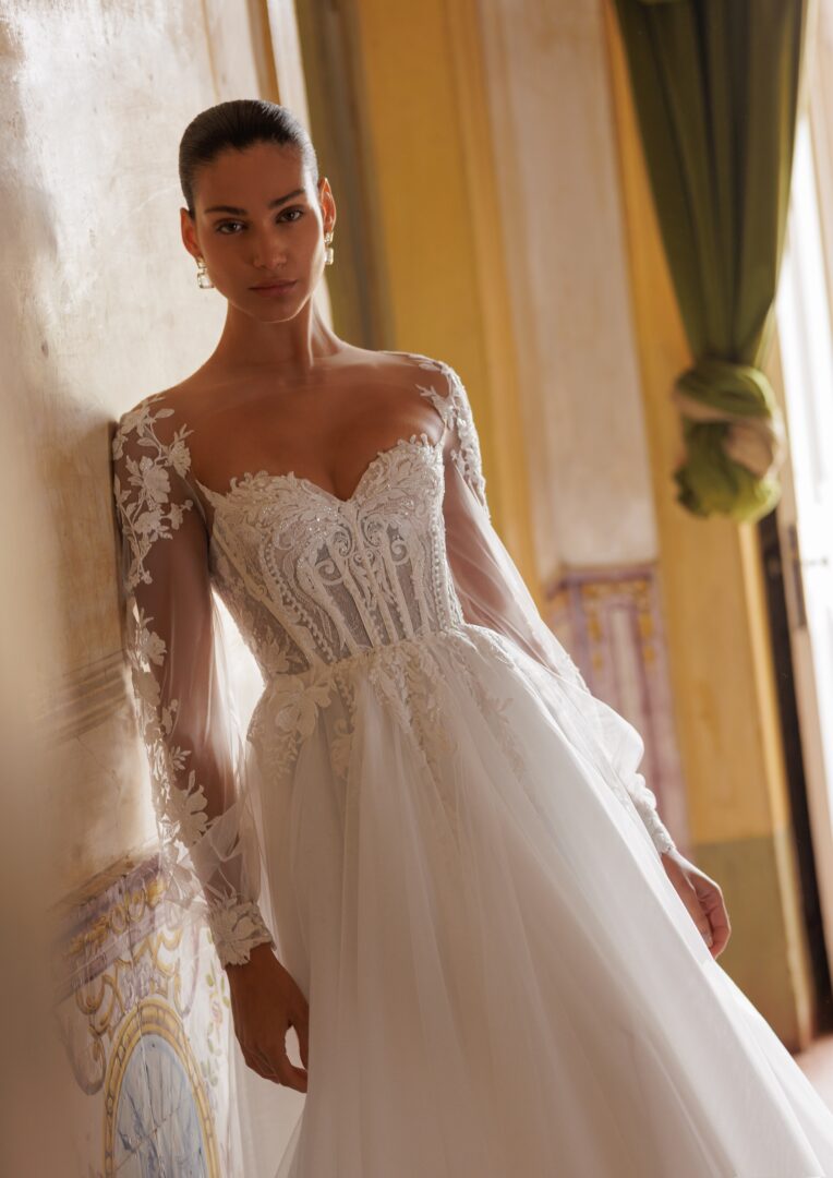 Lacing wedding dress «Verity» with corset | WONA LA