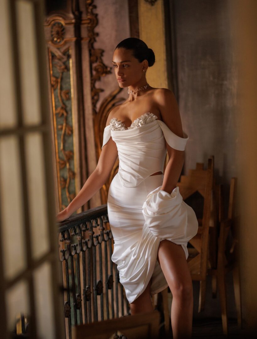 Lacing wedding dress «Wonder» with corset | WONA LA